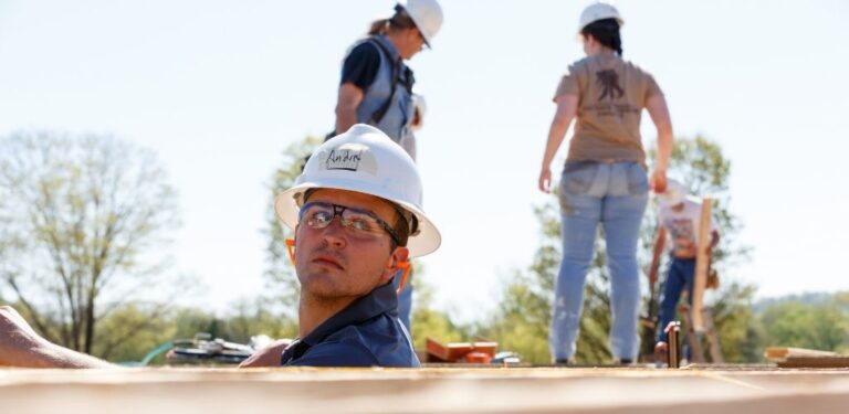 JOIN OUR TEAM - Southern Development Homes